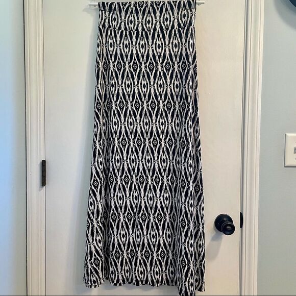 French Laundry | Skirts | French Laundry Black White Ikat Maxi Skirt ...